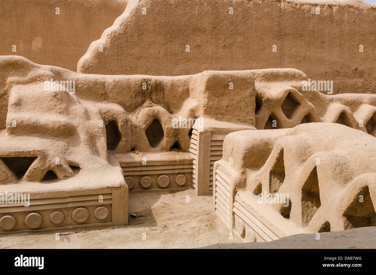 Ancient ruins of Chan Chan Pre-Columbian archaeological unesco world ...