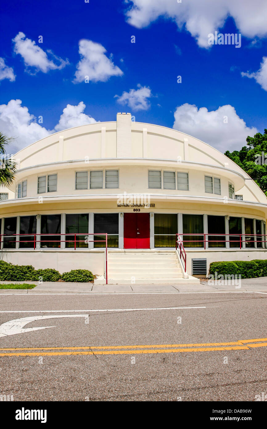 Center for recreational arts hi-res stock photography and images - Alamy