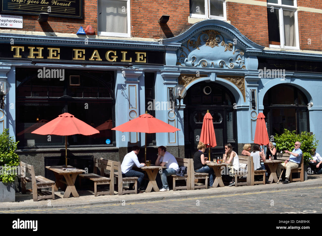 The eagle pub london hi-res stock photography and images - Alamy