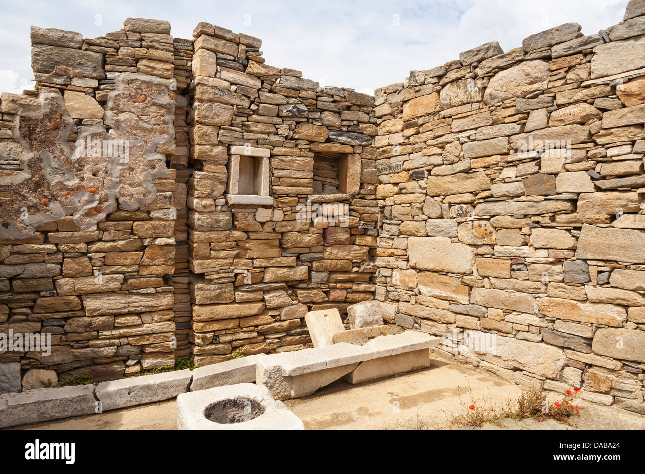 Mykonos greece stone wall hi-res stock photography and images - Alamy