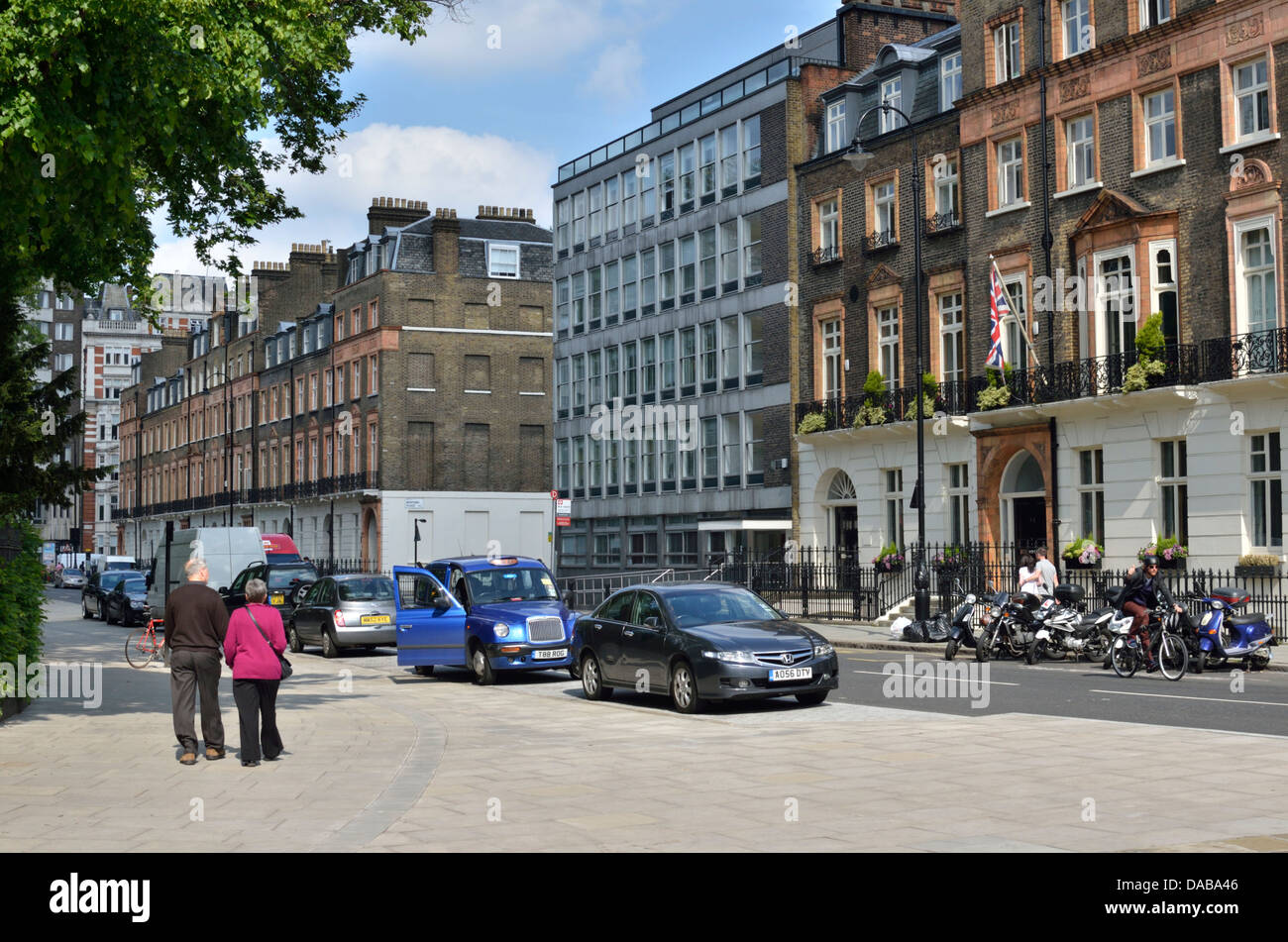 Russell square london hi-res stock photography and images - Alamy