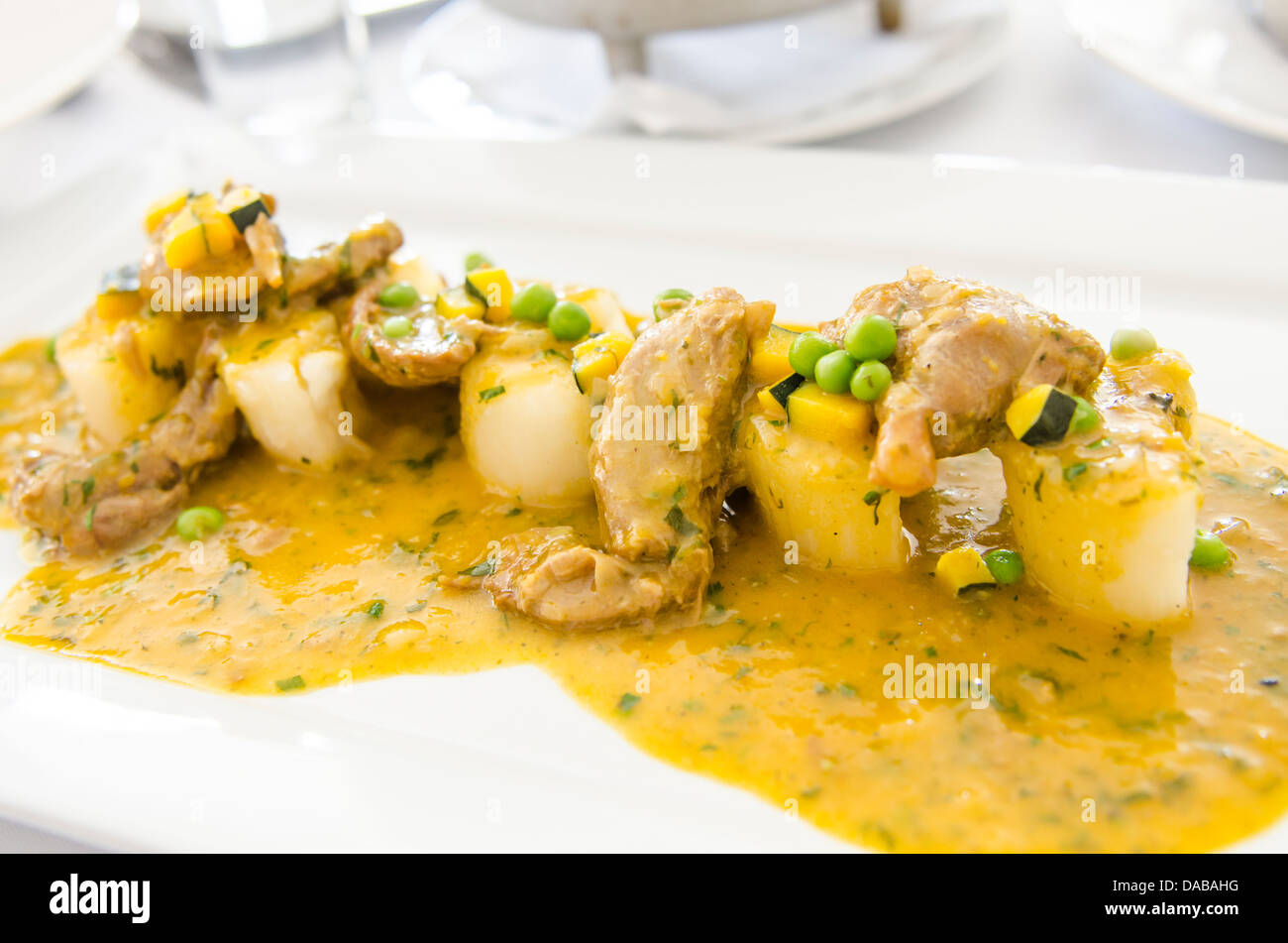 Local chicken dish food meal cuisine in Chiclayo, Peru Stock Photo - Alamy