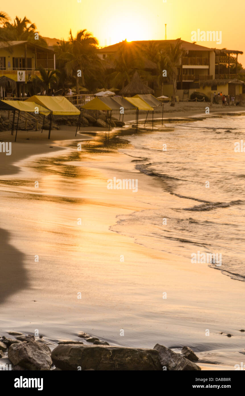 Sunset on the beach in Mancora, Peru Stock Photo - Alamy