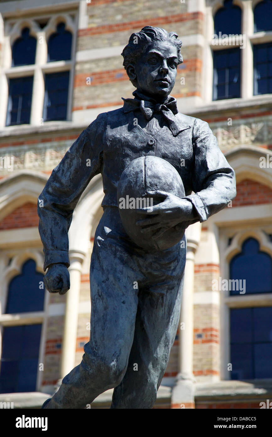 William webb ellis statue in rugby hi-res stock photography and images ...