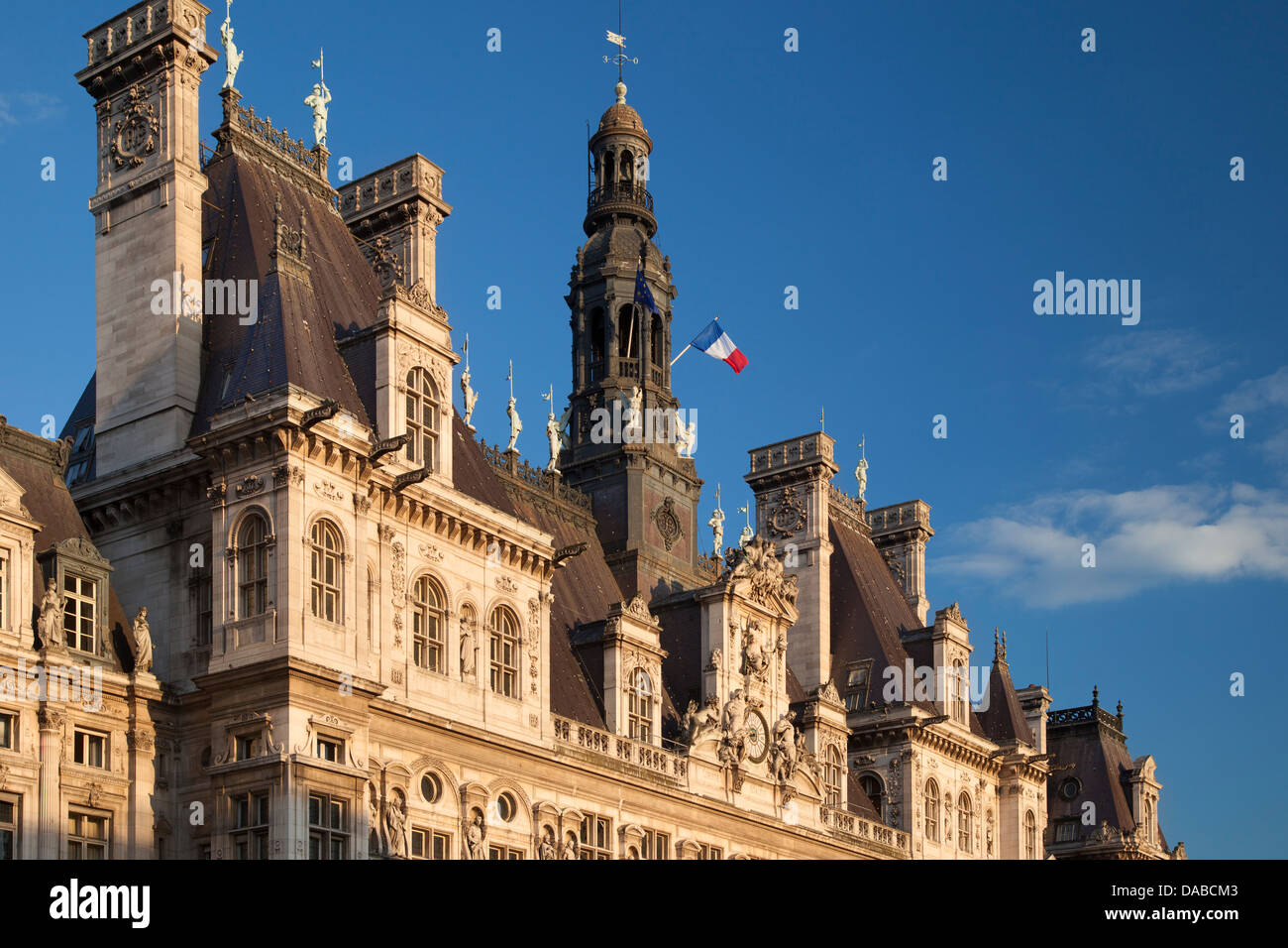 Ornate Hotel de Ville (Built 1628 - rebuilt 1892), Paris France Stock ...