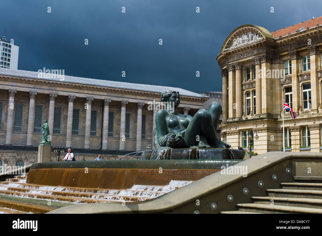Victoria square birmingham hi-res stock photography and images - Alamy