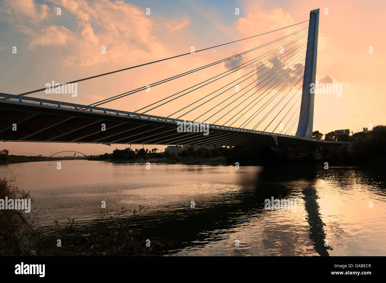 Alamillo bridge on river guadalquivir hi-res stock photography and ...