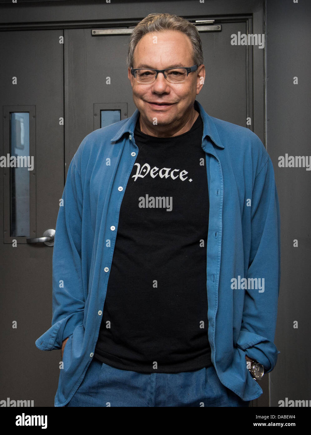 Lewis Black backstage Stock Photo - Alamy