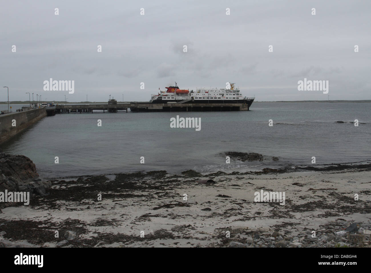 Calmac ferry tiree hi-res stock photography and images - Alamy