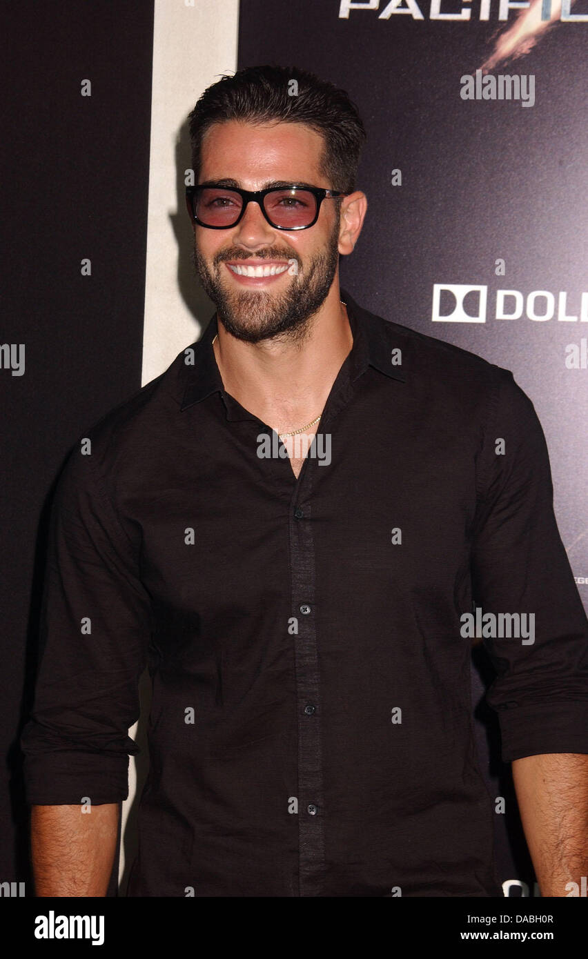Jesse roach hi-res stock photography and images - Alamy