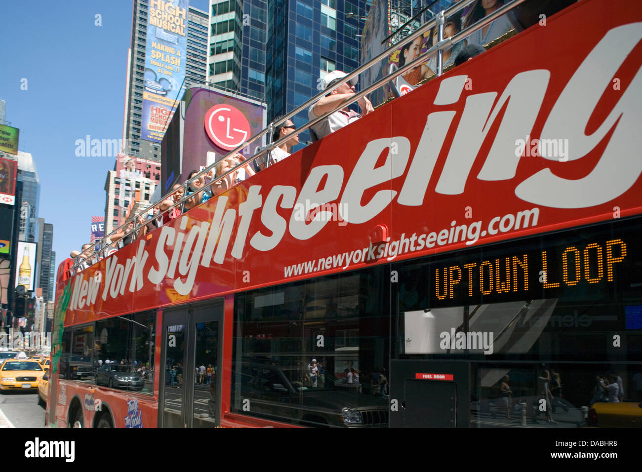RED SIGHTSEEING BUS TIMES SQUARE MIDTOWN MANHATTAN NEW YORK CITY USA ...