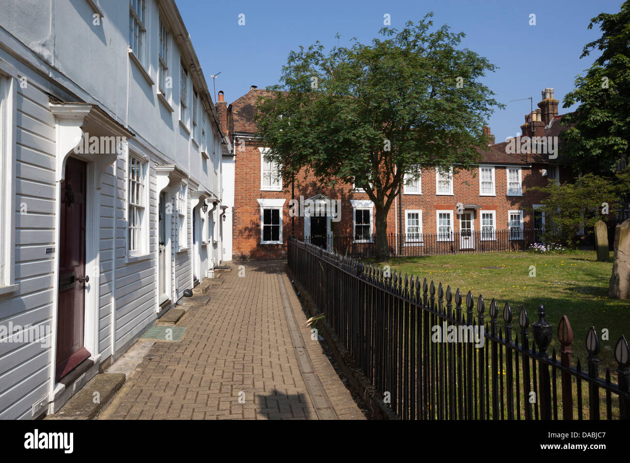 Old period property properties hi-res stock photography and images - Alamy