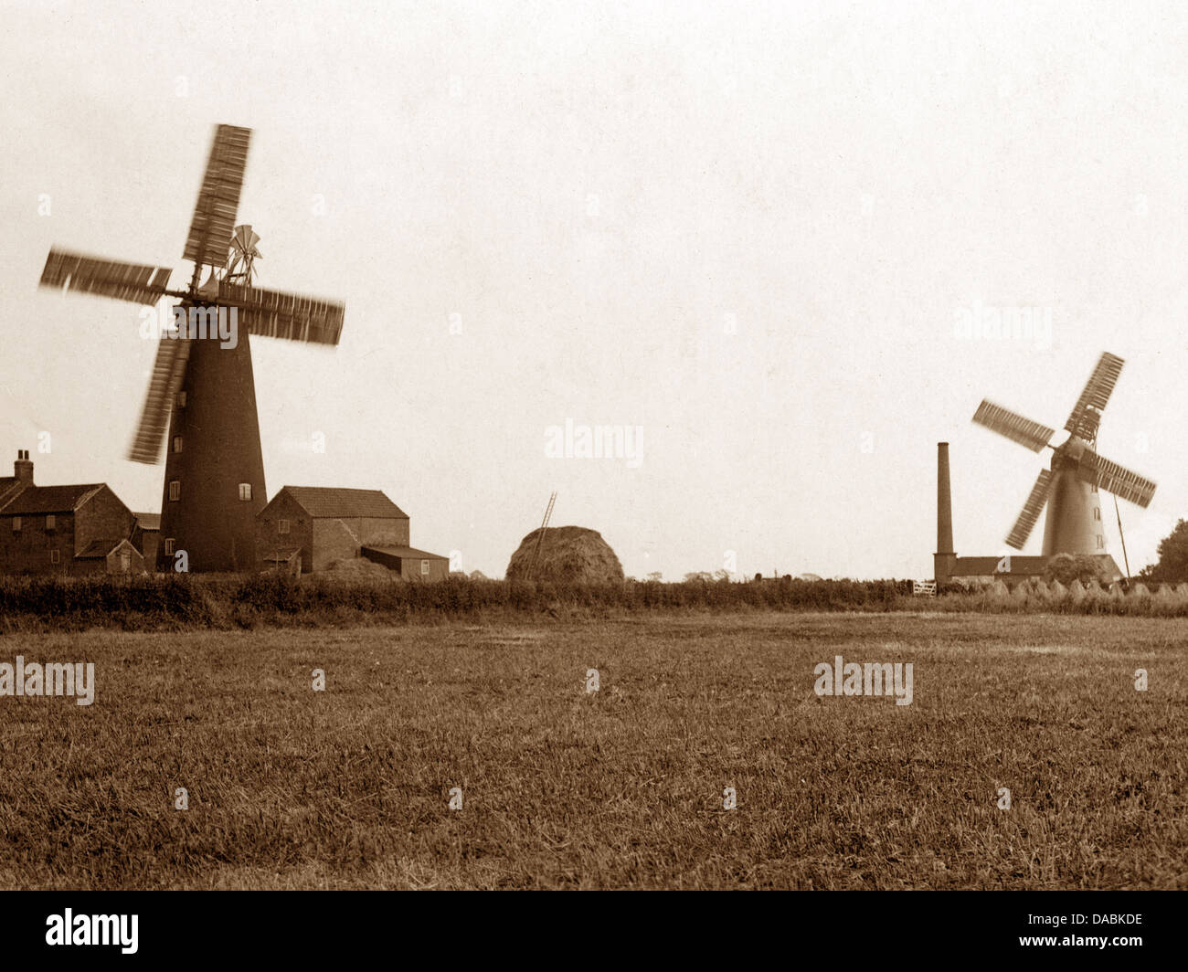 Owston Ferry Windmills early 1900s Stock Photo - Alamy