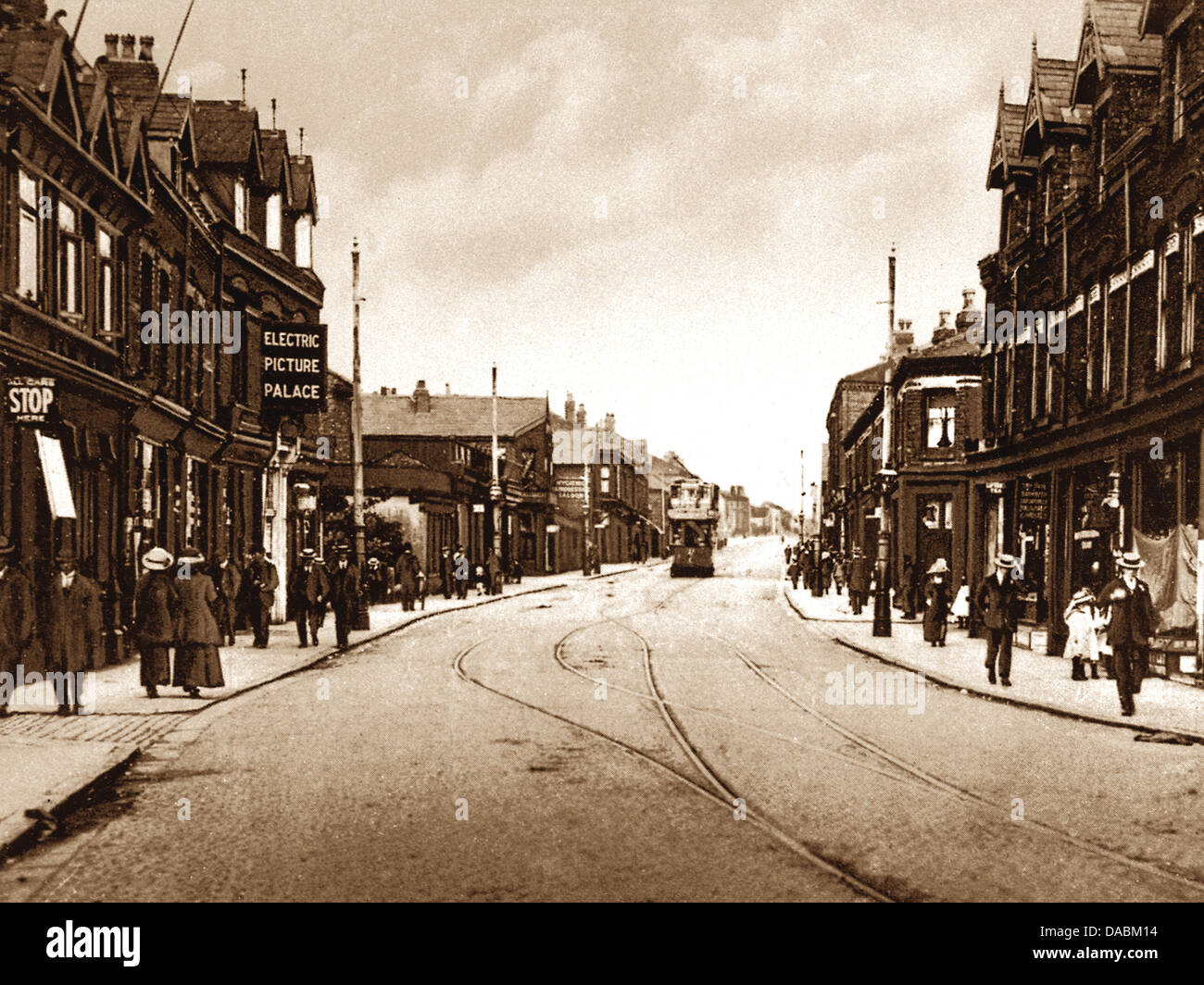 Litherland hi-res stock photography and images - Alamy