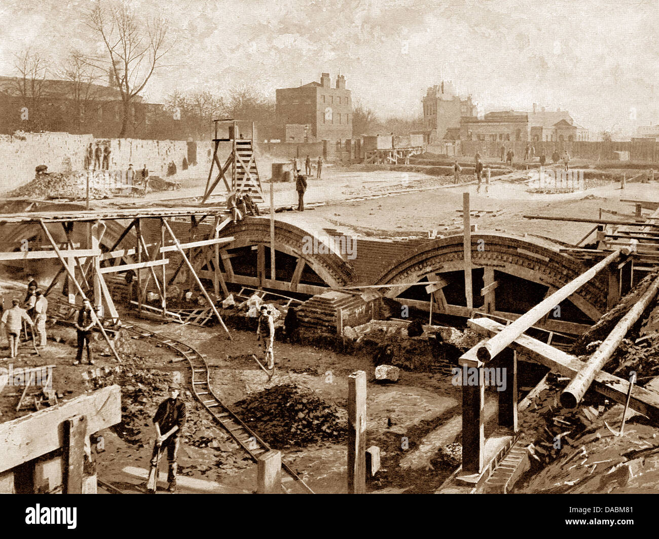 Victorian london underground hi-res stock photography and images - Alamy