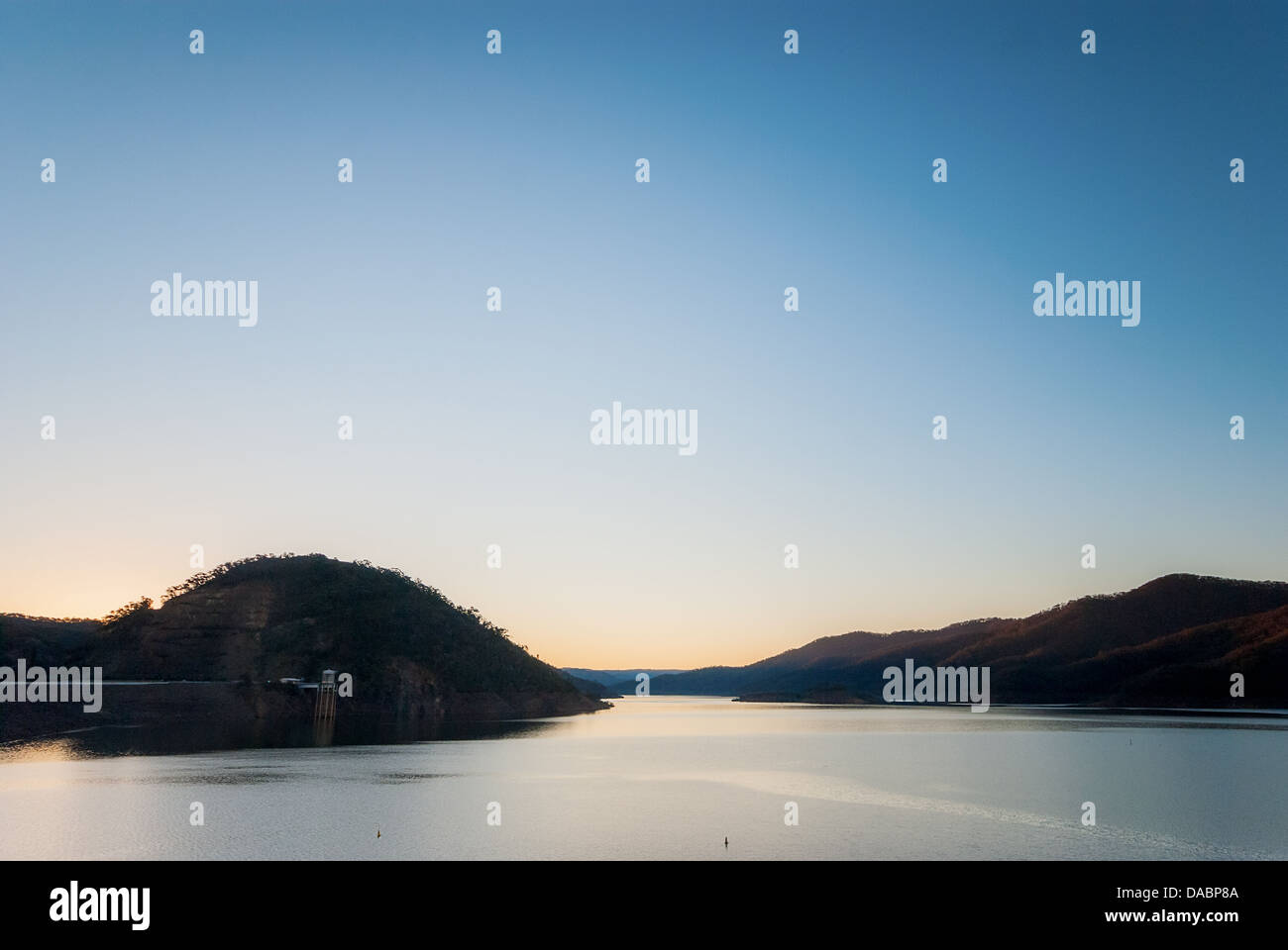 Beautiful serene scenes from Lake Eildon in Victoria's High Country ...