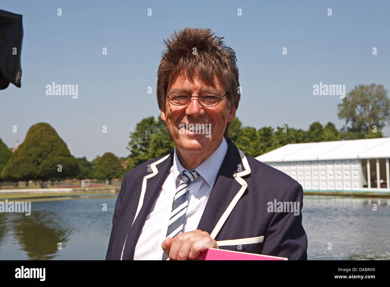 Dj mike reid hi-res stock photography and images - Alamy