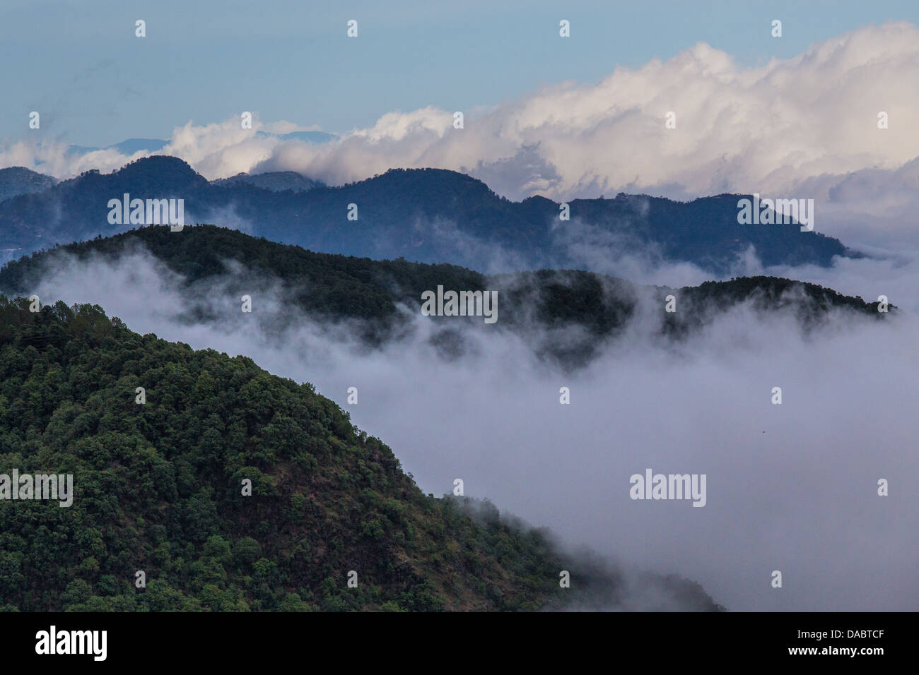Mussoorie india hi-res stock photography and images - Alamy