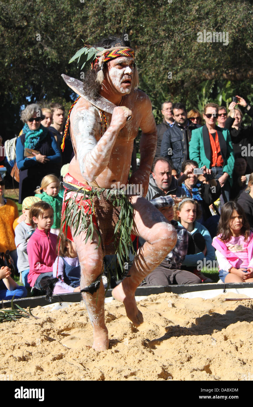 Aboriginal traditional dance performance at NAIDOC in the City in Hyde ...