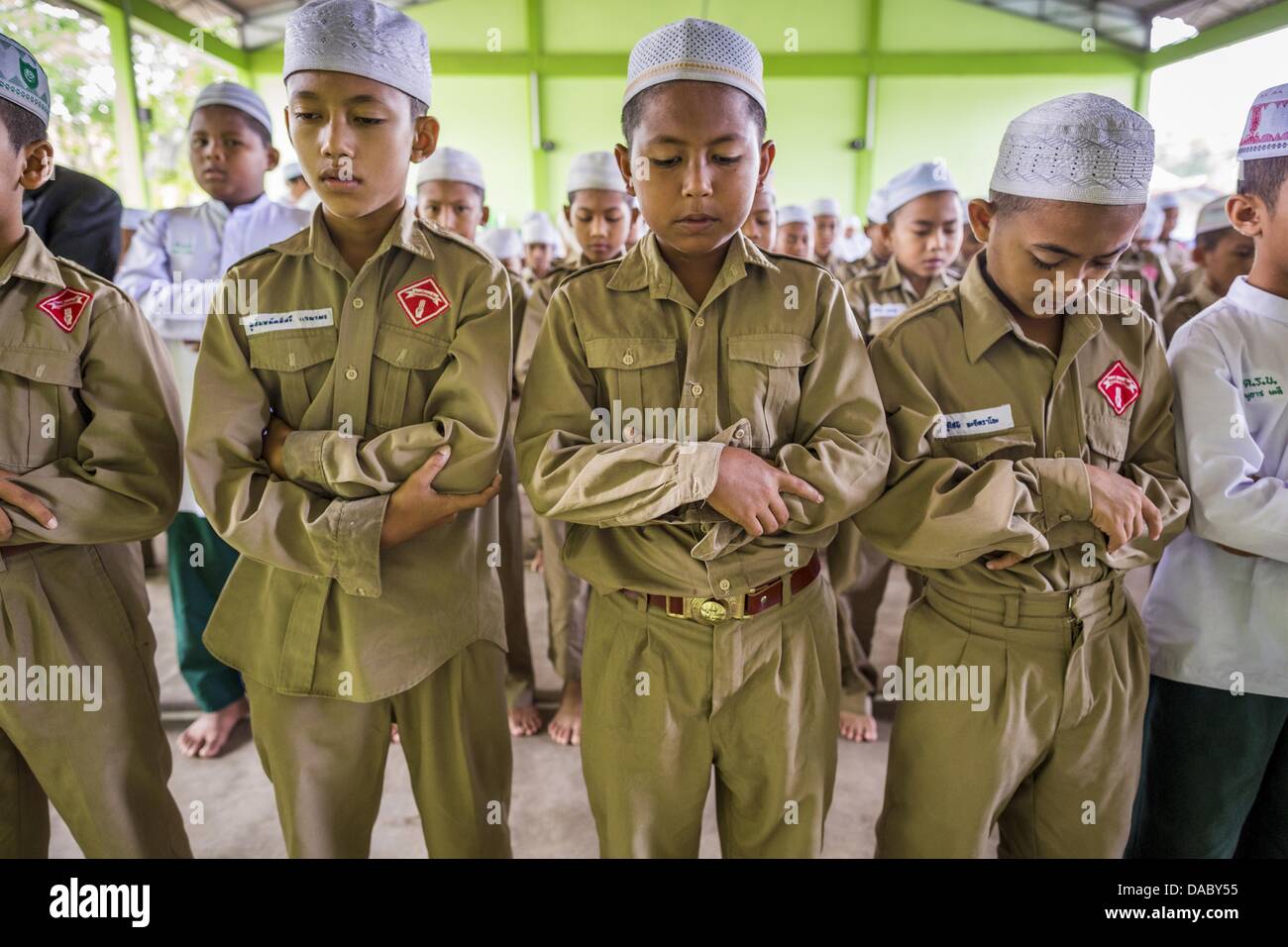 July 10, 2013 - Pattani, Pattani, Thailand - Students at morning ...