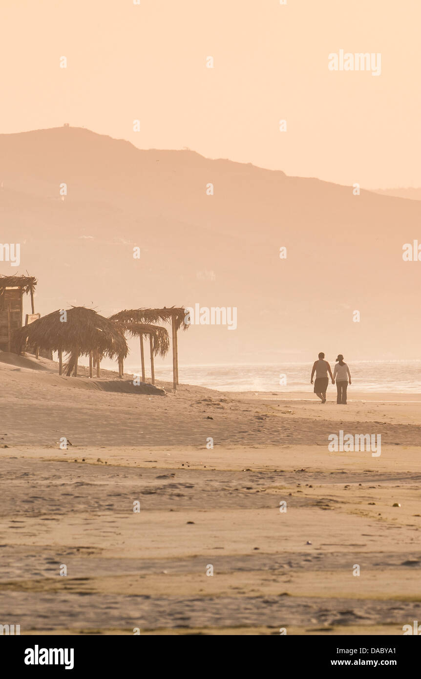 Mancora beach peru hi-res stock photography and images - Alamy