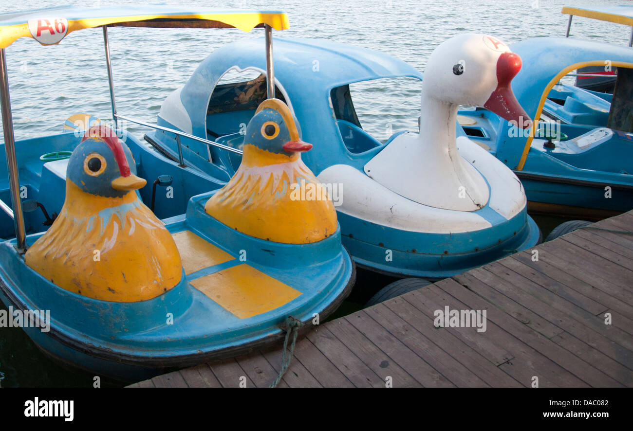 Amusement park ride boat hi-res stock photography and images - Alamy