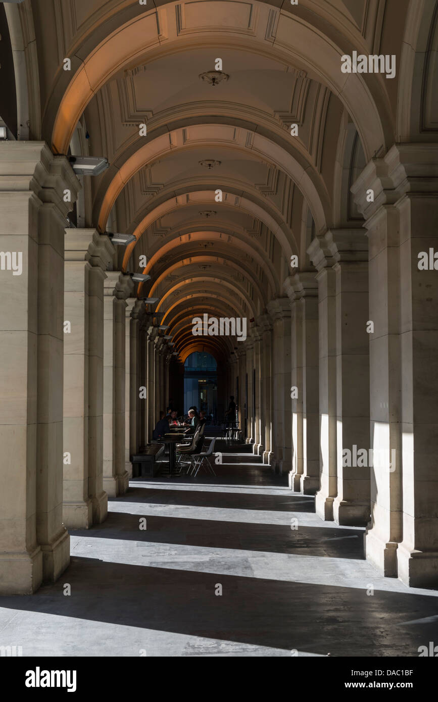 Melbourne general post office hi-res stock photography and images - Alamy