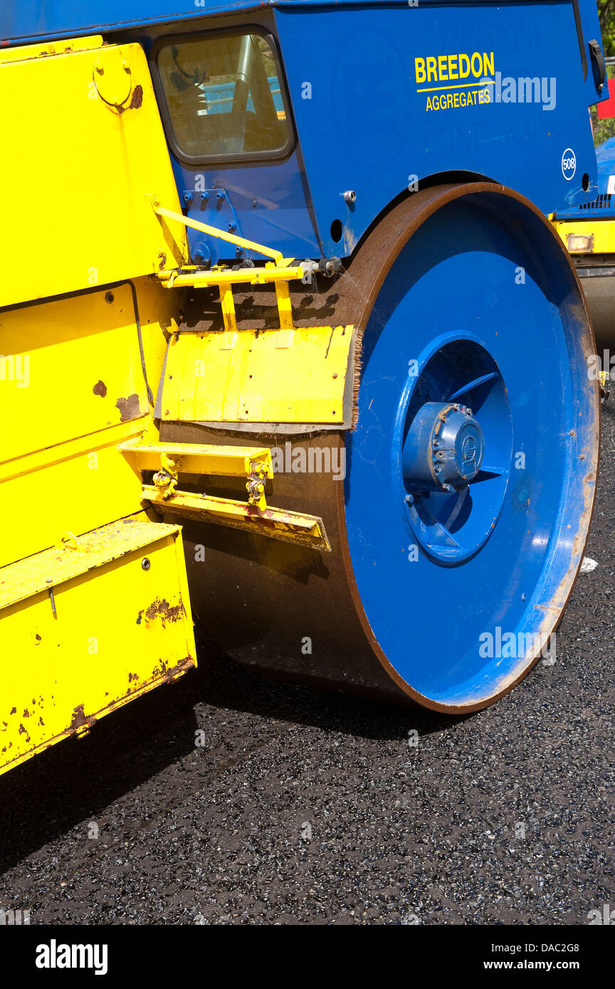 Roller compactors hi-res stock photography and images - Alamy