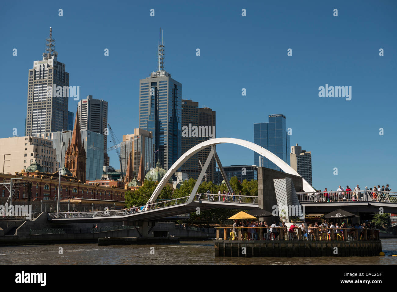 Southgate Footbridge and Melbourne Skyline, Australia Stock Photo - Alamy