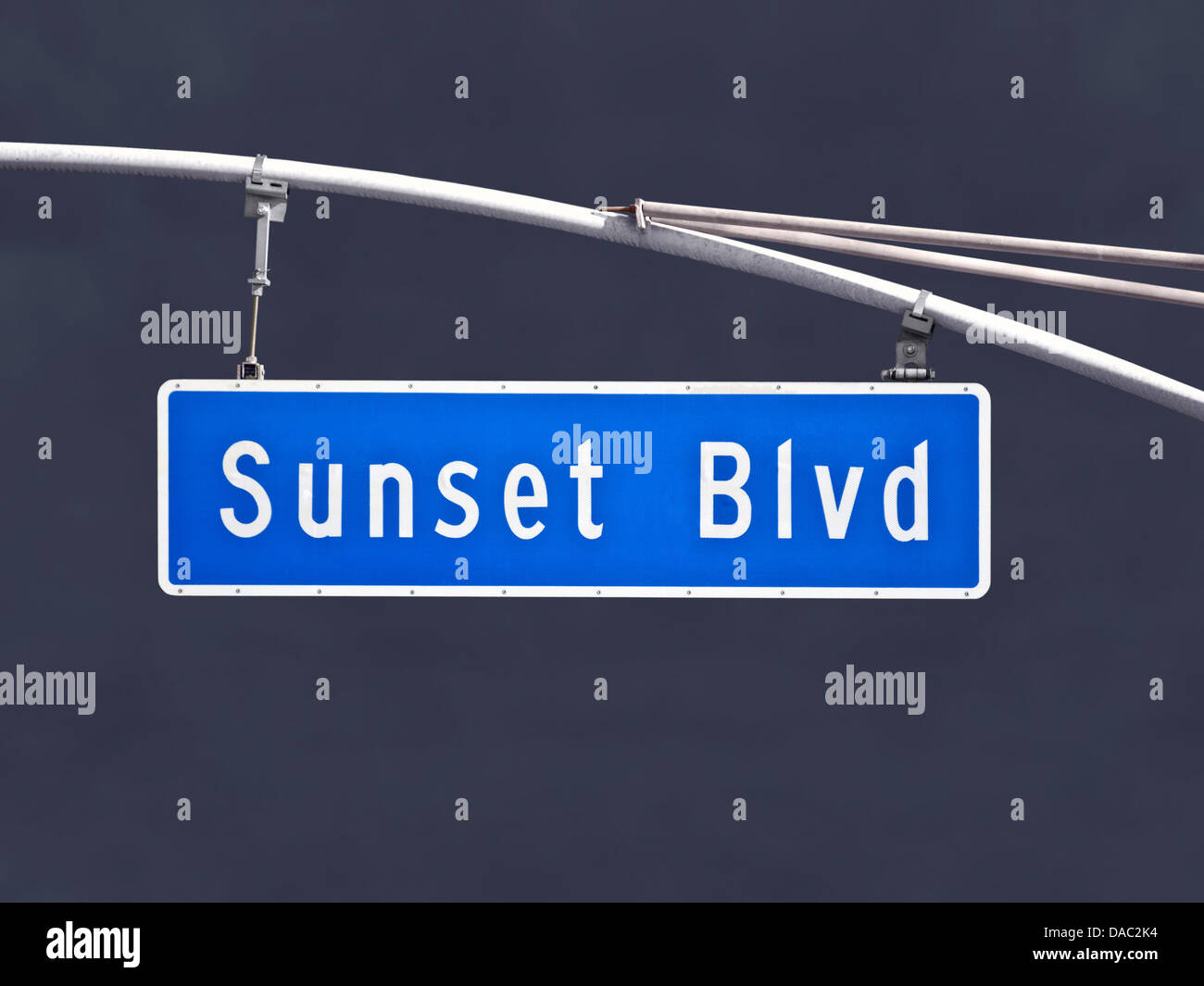 Hollywood sign dark storm cloud hi-res stock photography and images - Alamy