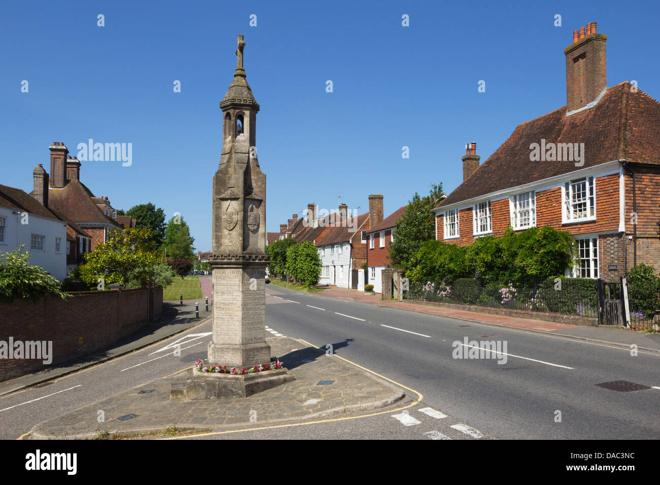 Burwash hi-res stock photography and images - Alamy