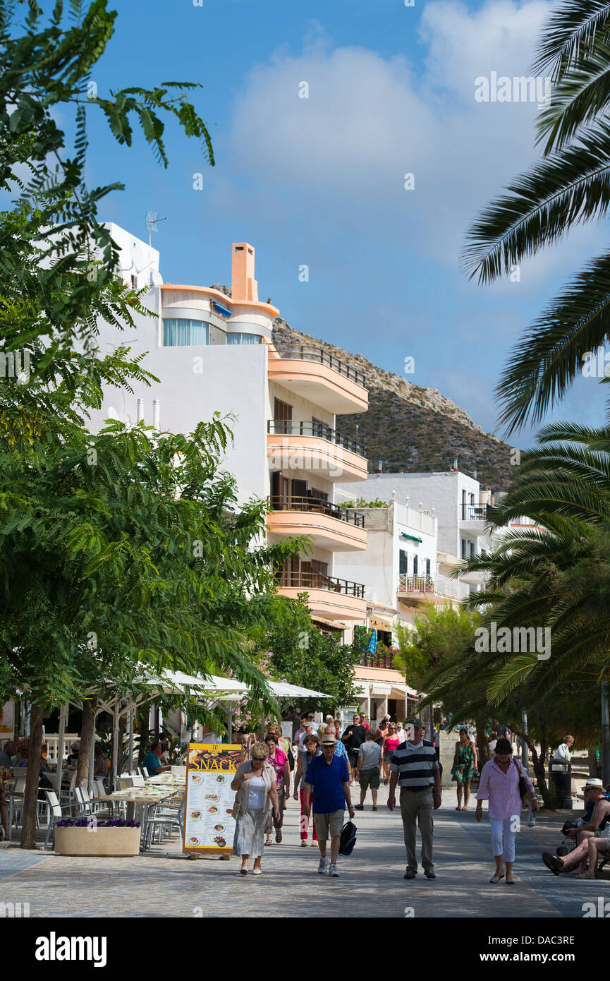 Puerto Pollensa (Port de Pollenca) in Northern Mallorca Majorca, Spain ...
