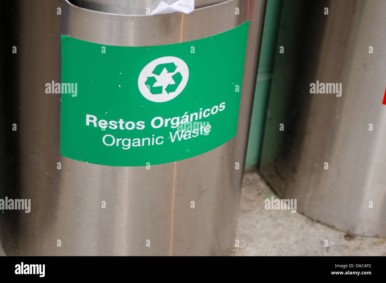 Spanish Recycling Eco Friendly Conservation Bin Can Container Cusco Peru Stock Photo Alamy spanish-recycling-eco-friendly-conservation-bin-can-container-cusco-peru-stock-photo-alamy