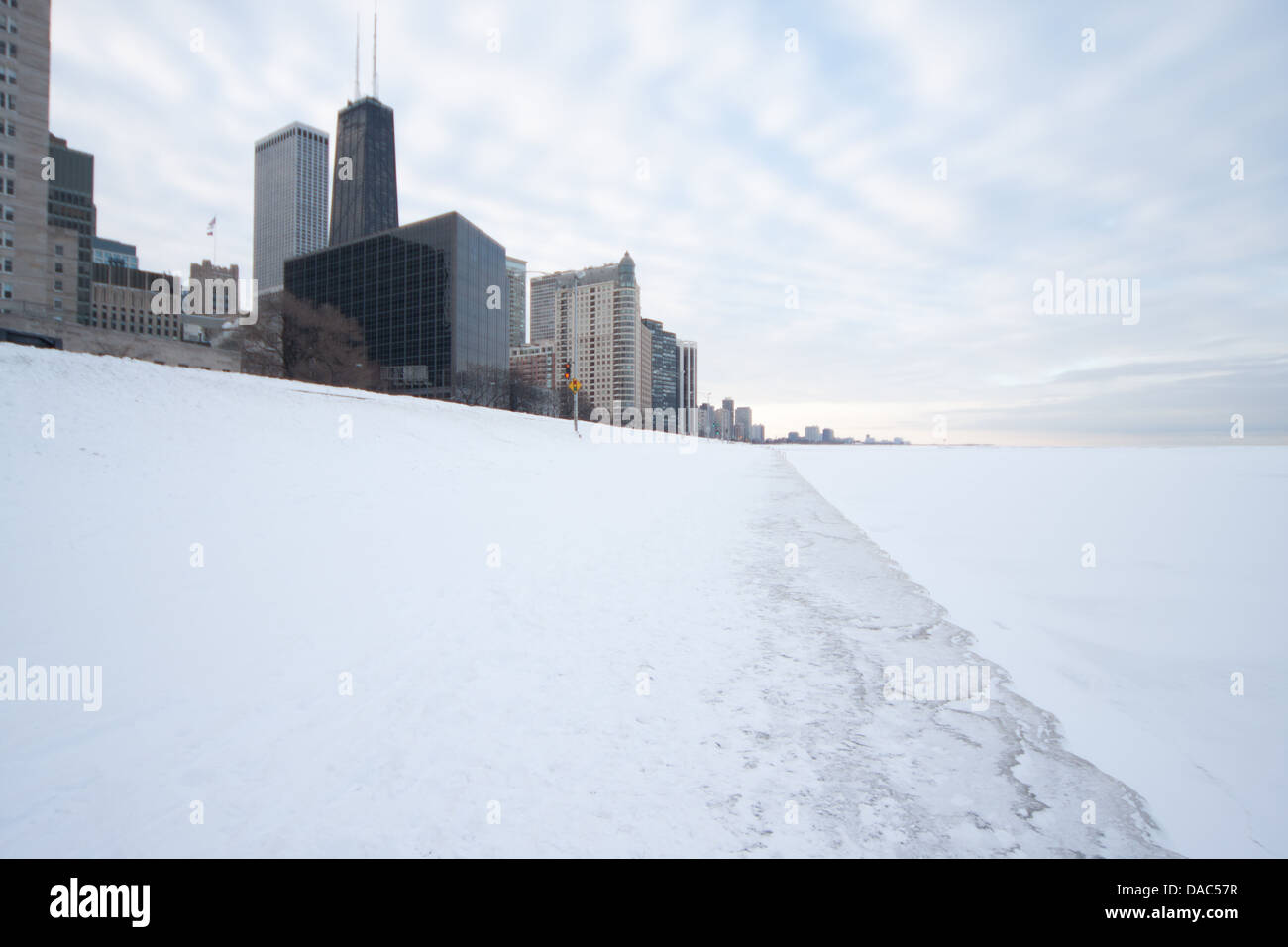 Chicago winter hi-res stock photography and images - Alamy