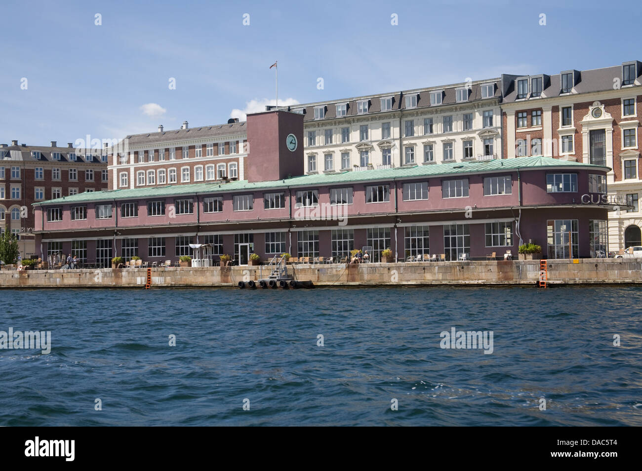 Old ferry terminal hi-res stock photography and images - Alamy