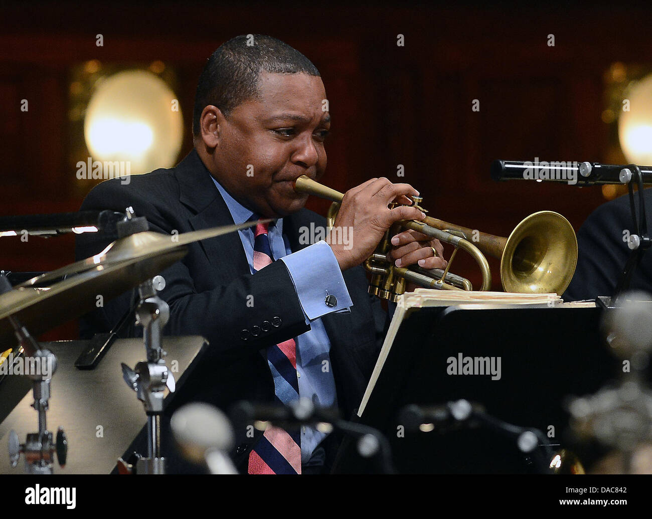 Trumpetist hi-res stock photography and images - Alamy