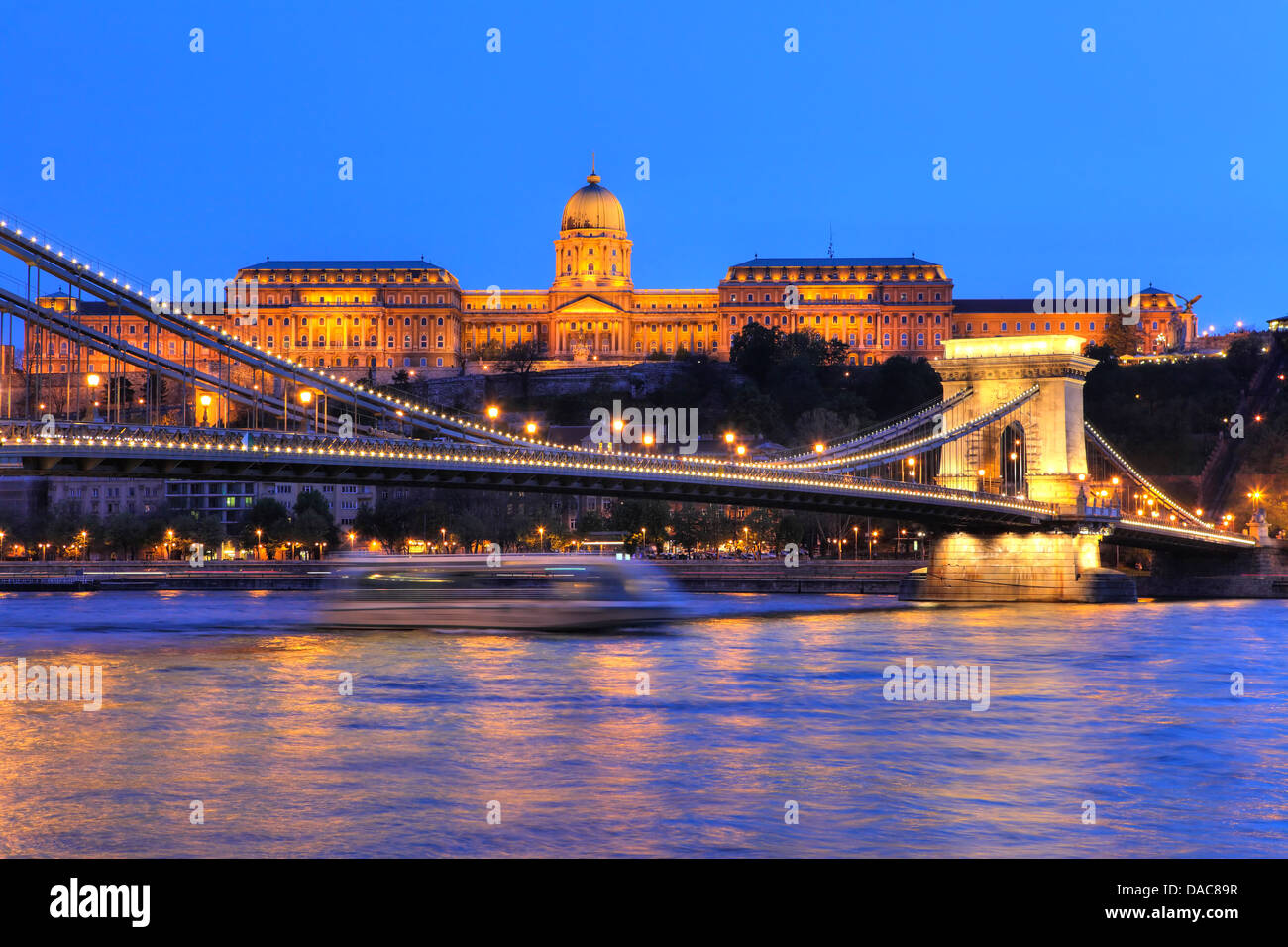 Chain Bridge with Royal Castle in the back, Budapest, Hungary Stock ...