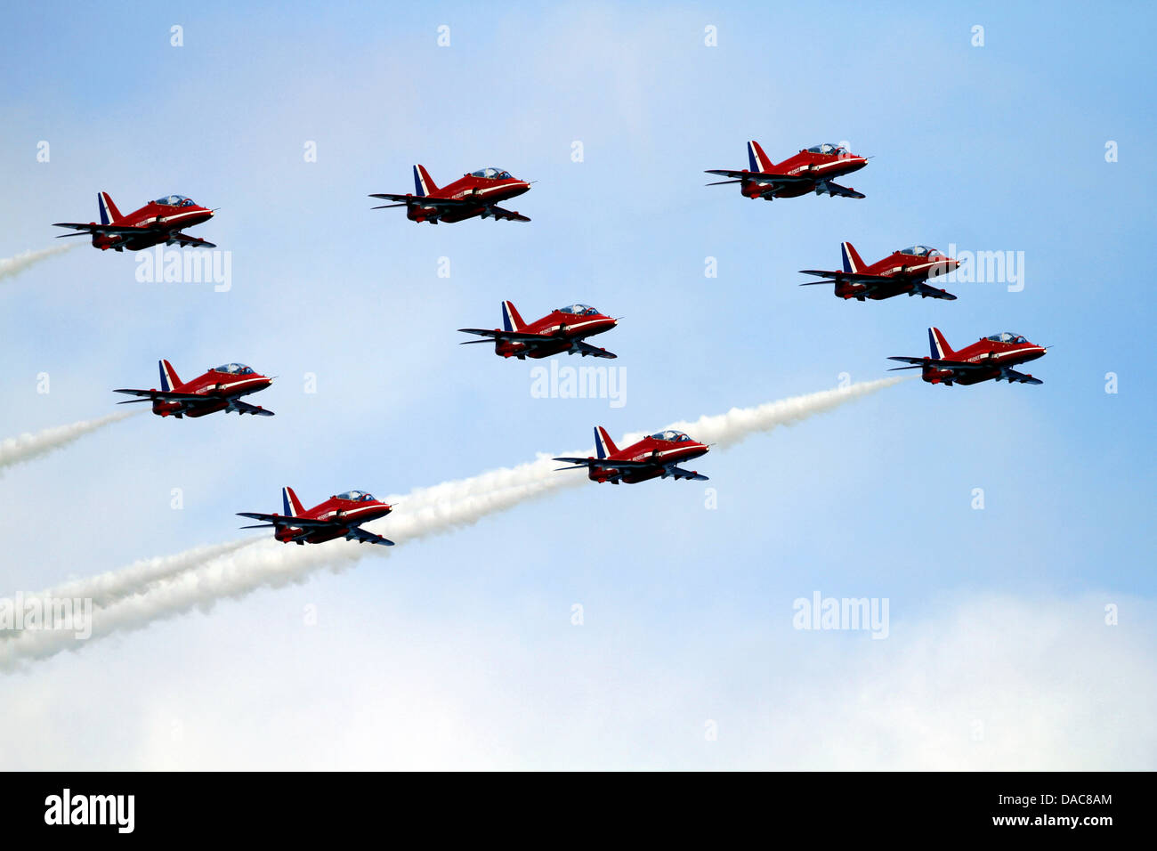 RED ARROWS AEROBATIC DISPLAY SCARBOROUGH NORTH YORKSHIRE 29 June 2013 ...