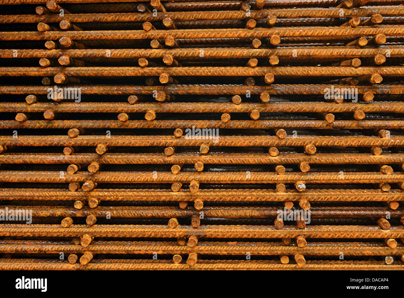 Steel reinforcing bar rust hi-res stock photography and images - Alamy