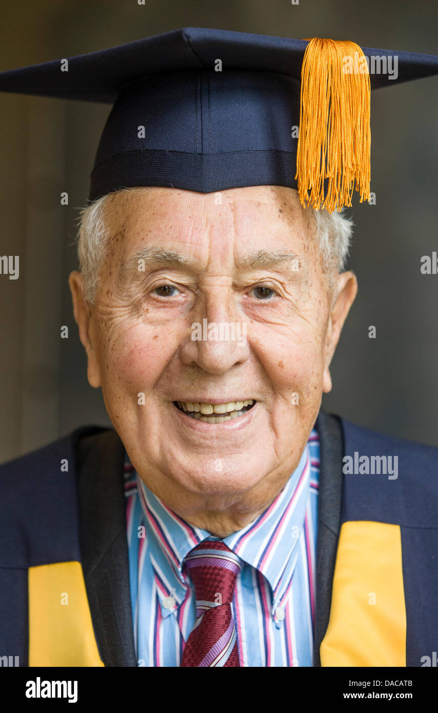 Chairman of aston villa hi-res stock photography and images - Alamy