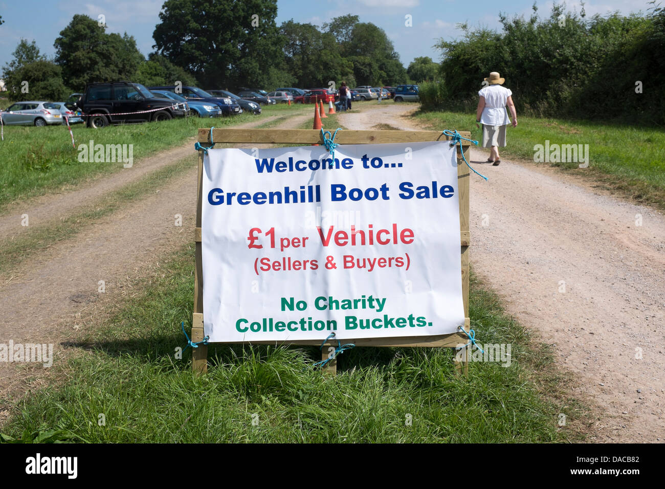 Car boot sale sign hi-res stock photography and images - Alamy