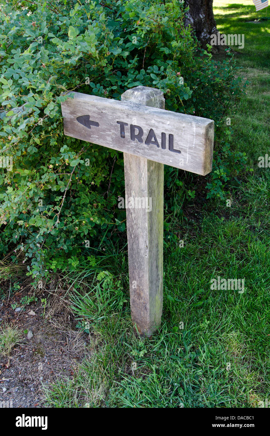 Trail Head Sign Stock Photos & Trail Head Sign Stock Images - Alamy