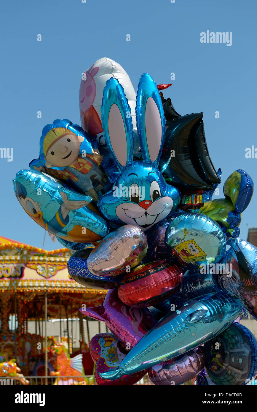 Cartoon Balloons High Resolution Stock Photography and Images - Alamy