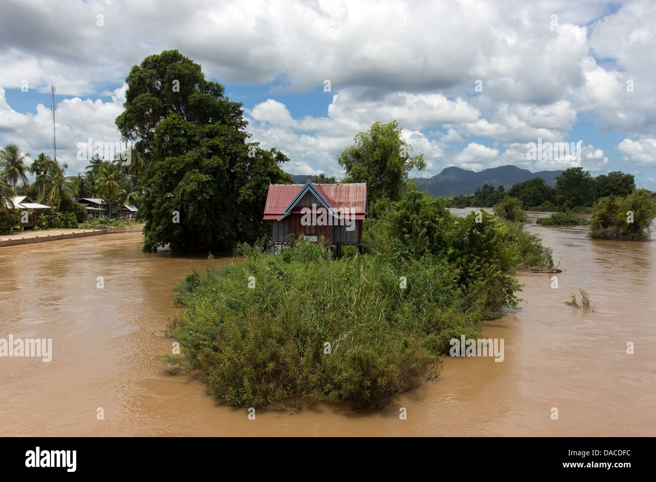 house on an island Stock Photo - Alamy