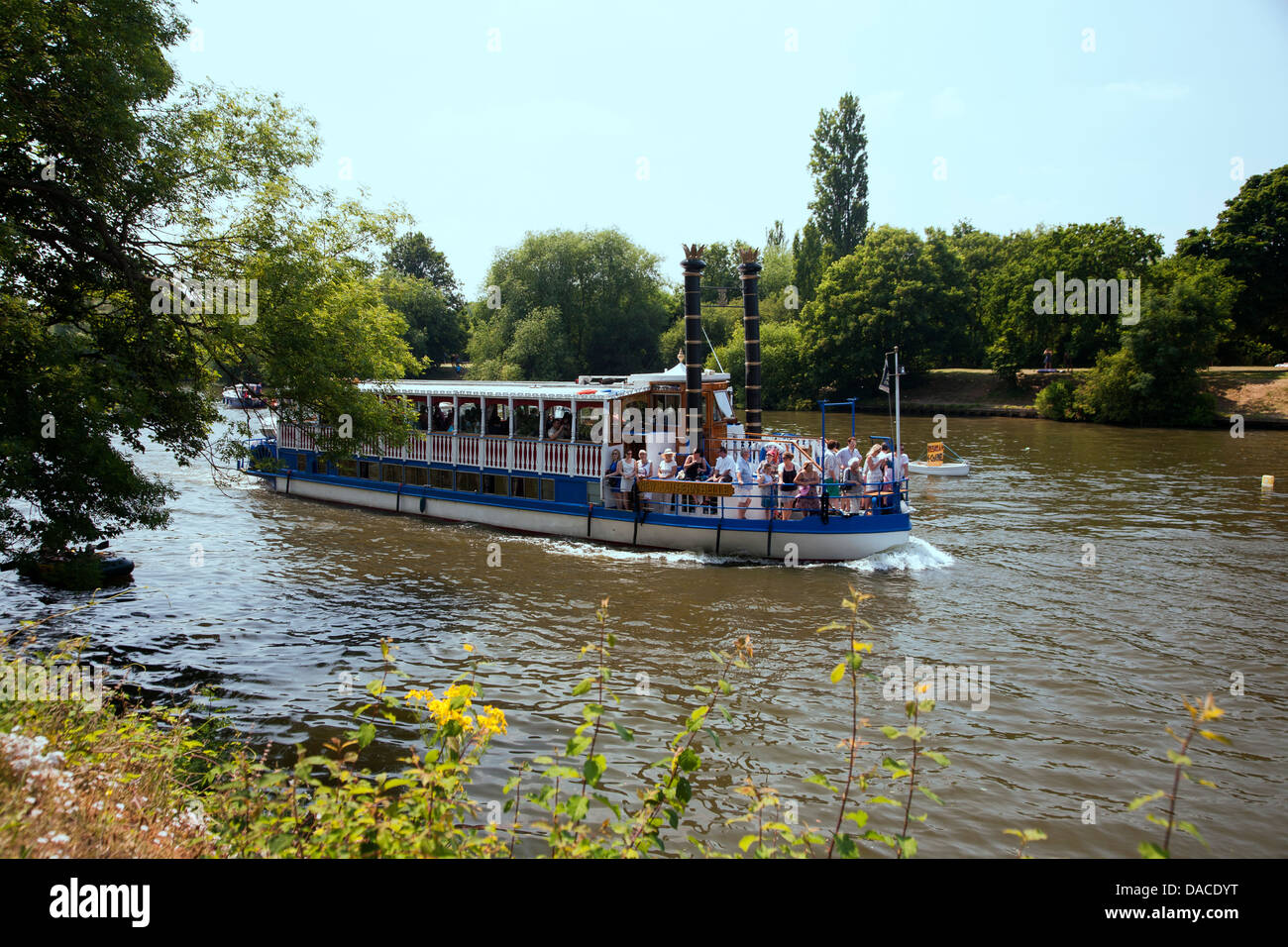 Boat on Thames River by Hampton Court Palace, London, England, UK, GB ...