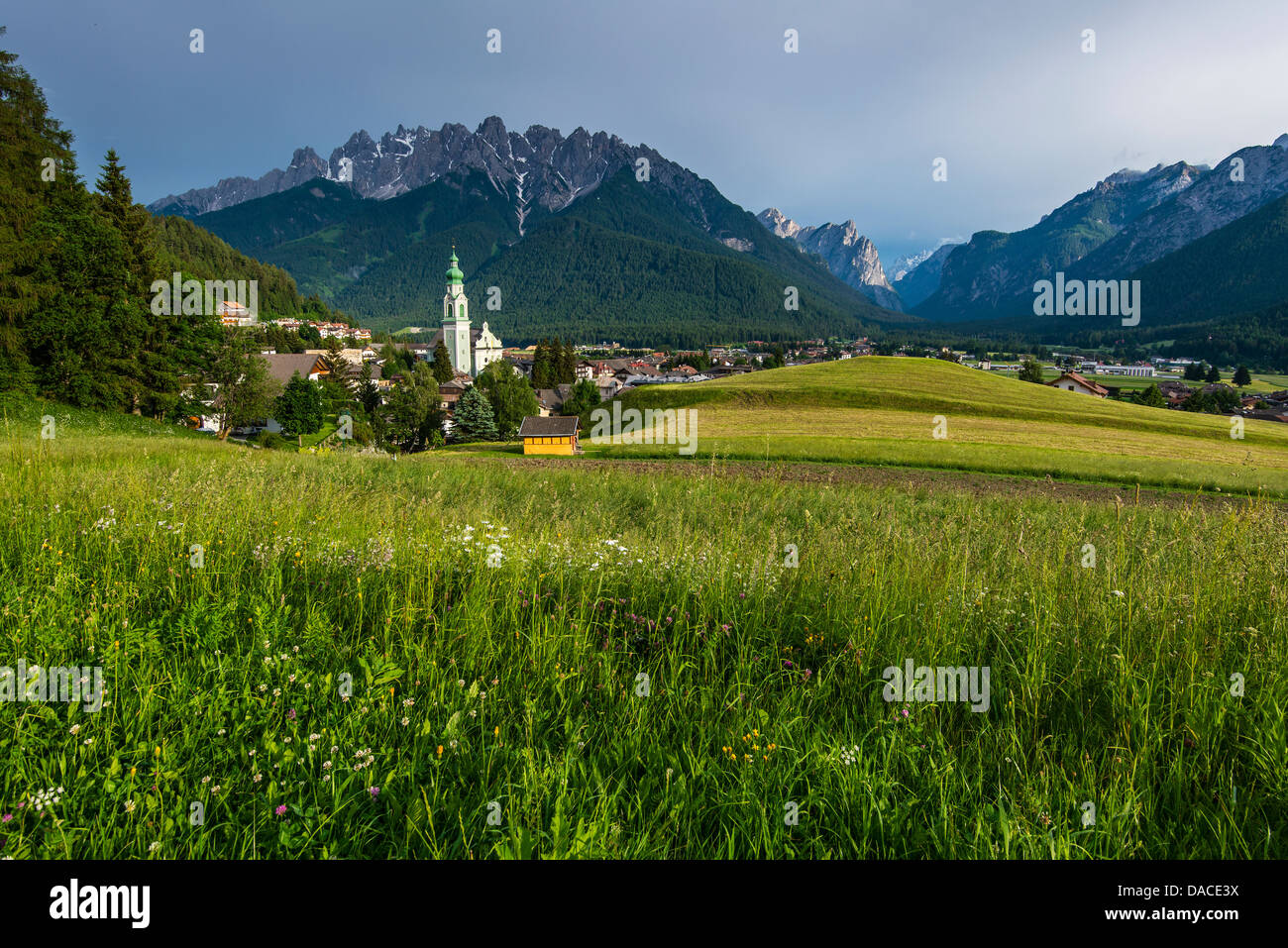 Toblach hi-res stock photography and images - Alamy