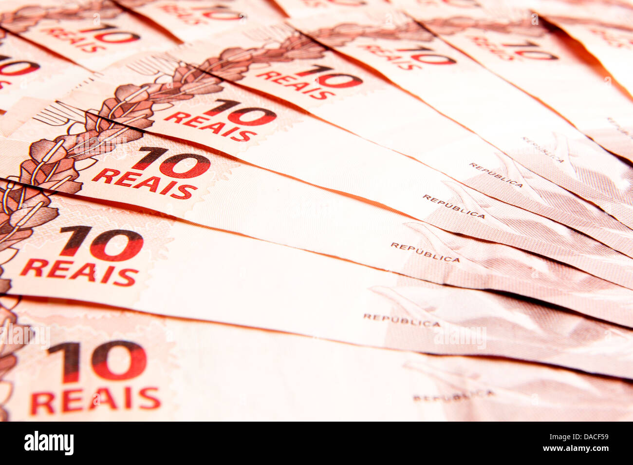 brazilian currency - ten Real Stock Photo - Alamy