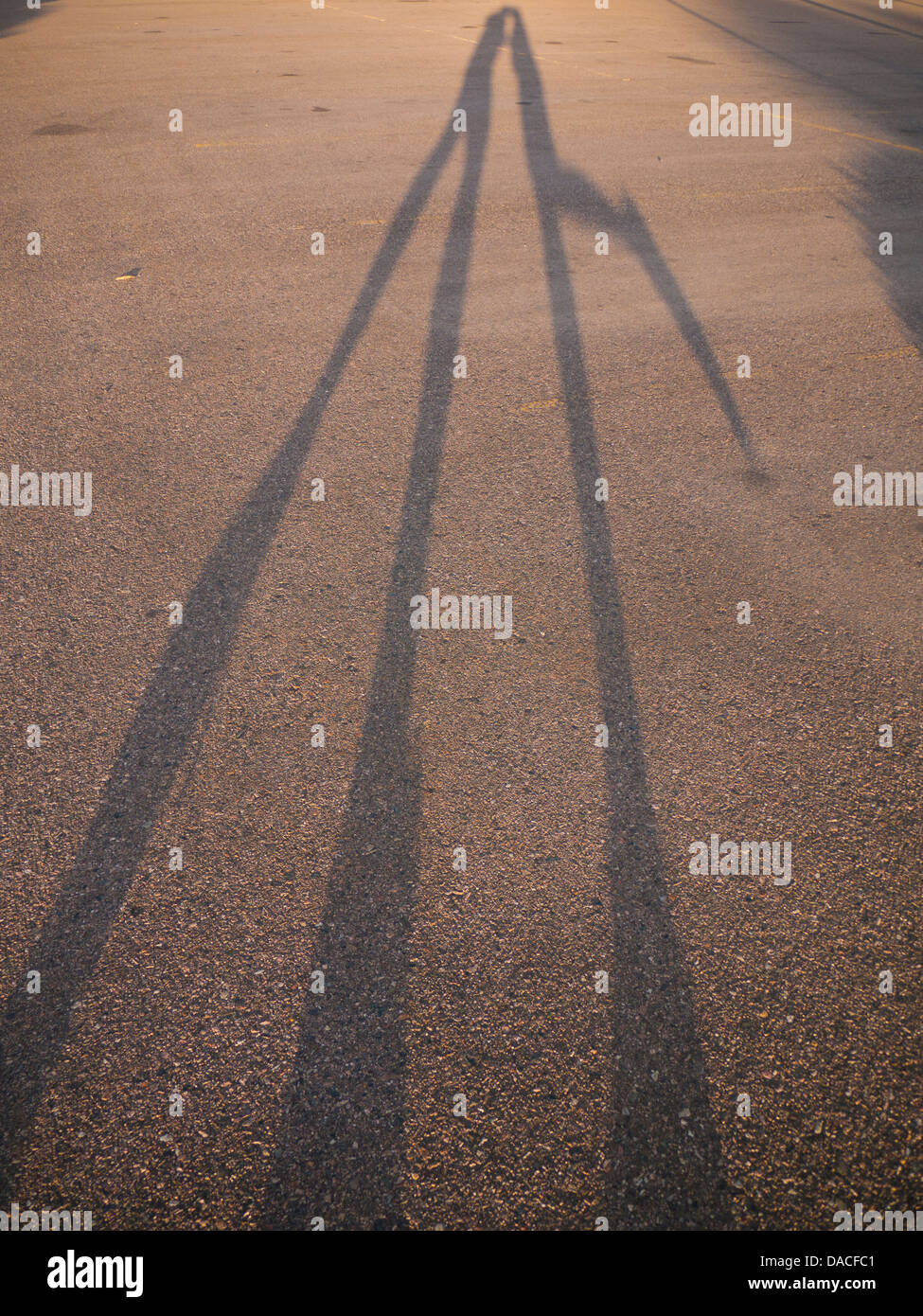 Two shadows kissing Stock Photo - Alamy