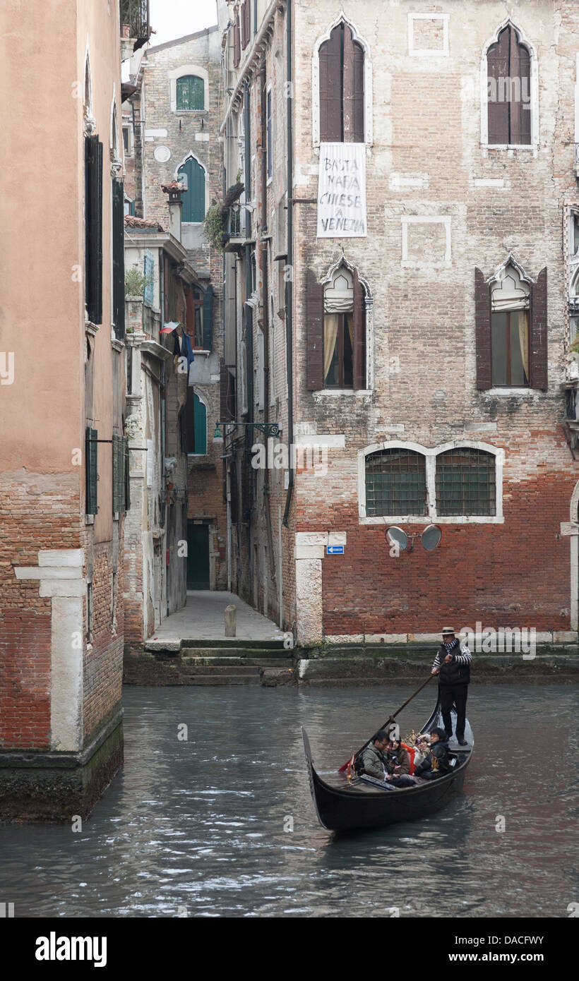 Gondoliere and Gondola in Canal, Venice, Italy Stock Photo - Alamy