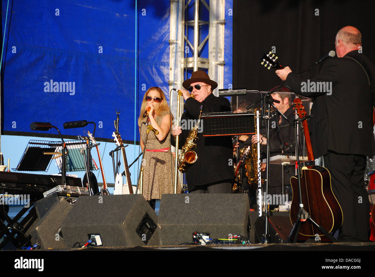 Van morrison saxophone hi-res stock photography and images - Alamy